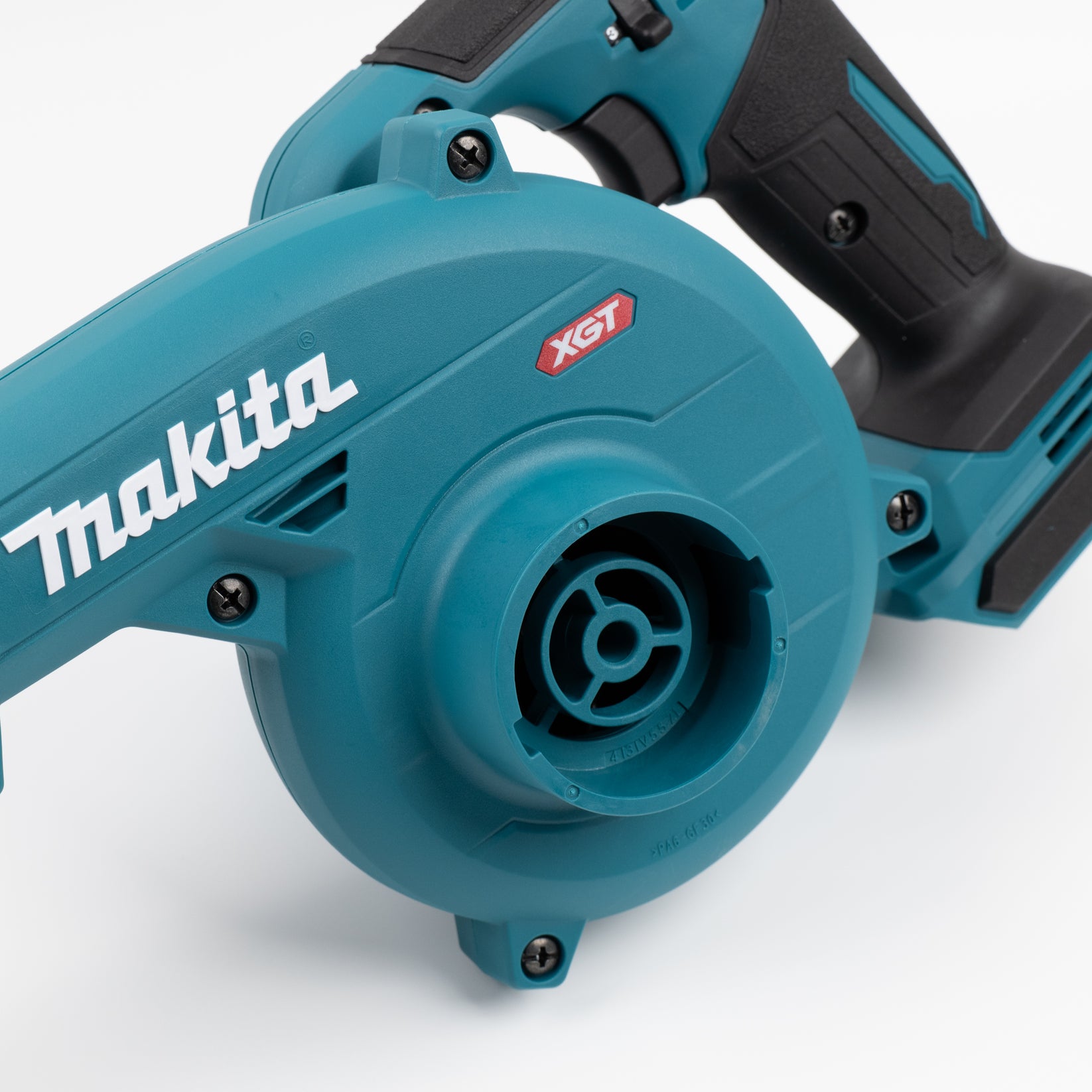 マキタ 40Vmax充電式ブロワ UB002GZ(本体のみ/バッテリー・充電器別売)